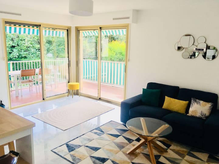 Appartement A Quelques Pas De La Plage - Antibes