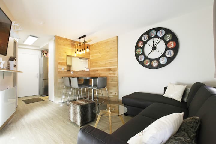 Apt Familial, Cosy, Lumineux Et Idealement Situé. - Morzine