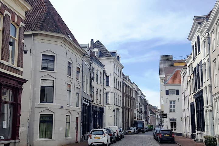 Centraal Appartement (Langdurig Verblijf Mogelijk) - Wijchen