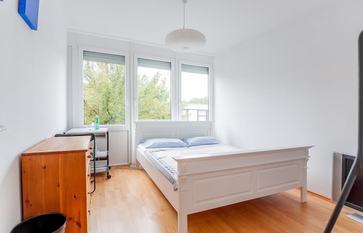 2 Etagen Im  Haus Mit Garten Privatzimmer - Hilden