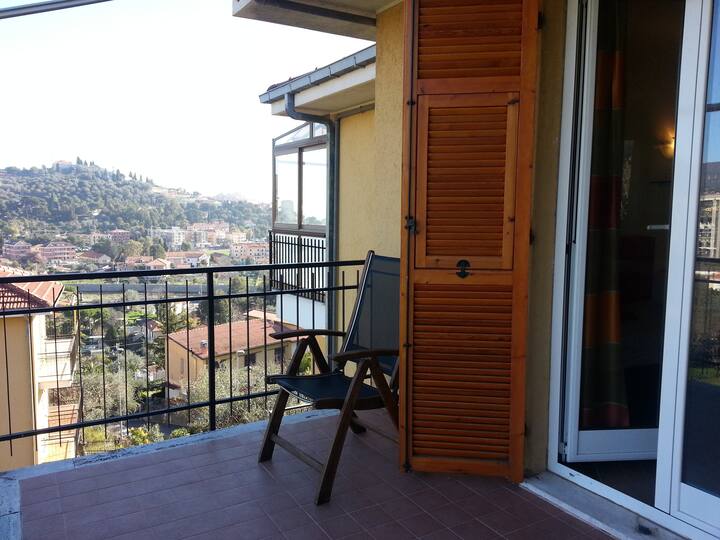 Casa Luminosa In Collina A Due Passi Dal Mare - Imperia