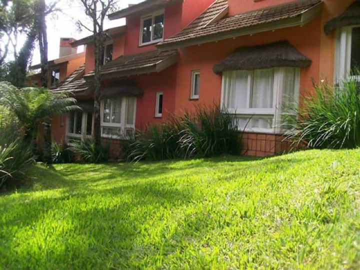 Lindo Sobrado Em Gramado! - Gramado