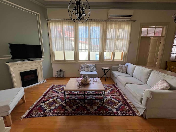 Konakbergama *300 Yıllık Taş Konak Mavi Oda* - Bergama