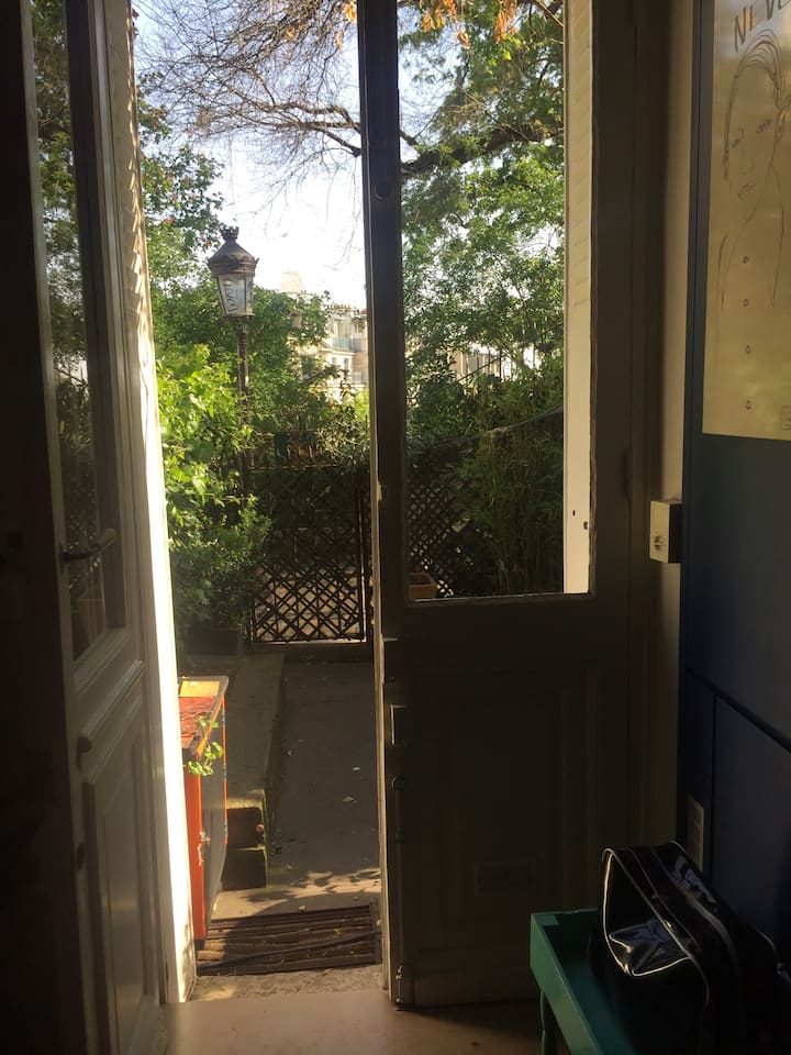 3 Pièces Jardin Montmartre - Paris 11e Arrondissement