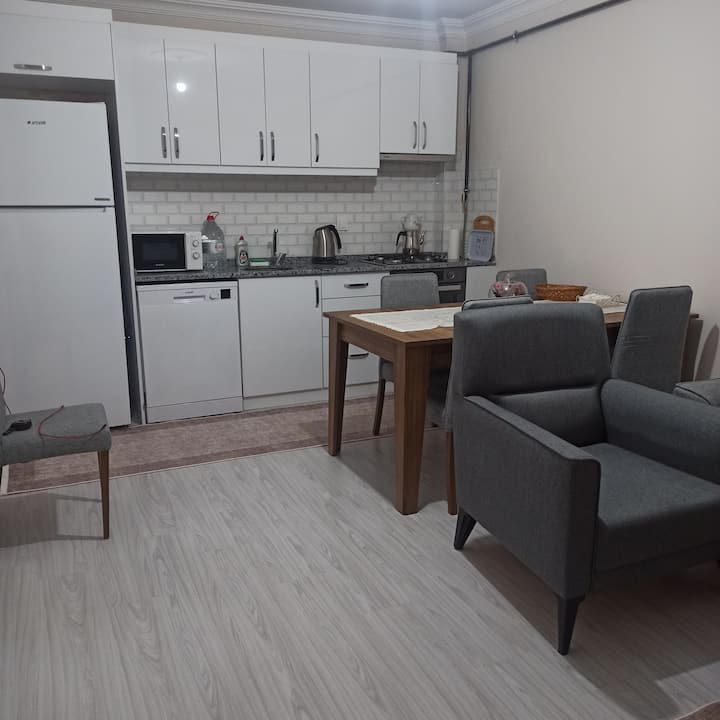 John Hopkins Hastanesine En Yakın 8 Kişilik Ev - Gebze
