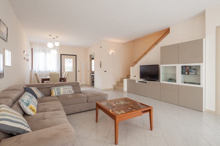Garda Cottage - Italy