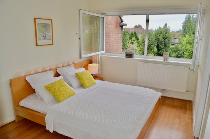Happy Hampstead Home - Kilburn - London