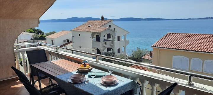 Apartman  Galerija 15m Od Mora S  Pogledom Na More - Croatie