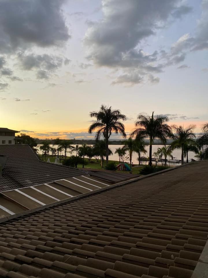 Flat Completo Na Beira Do Lago: Lazer Ou Trabalho - Brasília