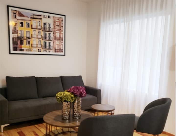 2br Apt With Patio 2 Blocks From Plaza L. Cabrera - Mexico City