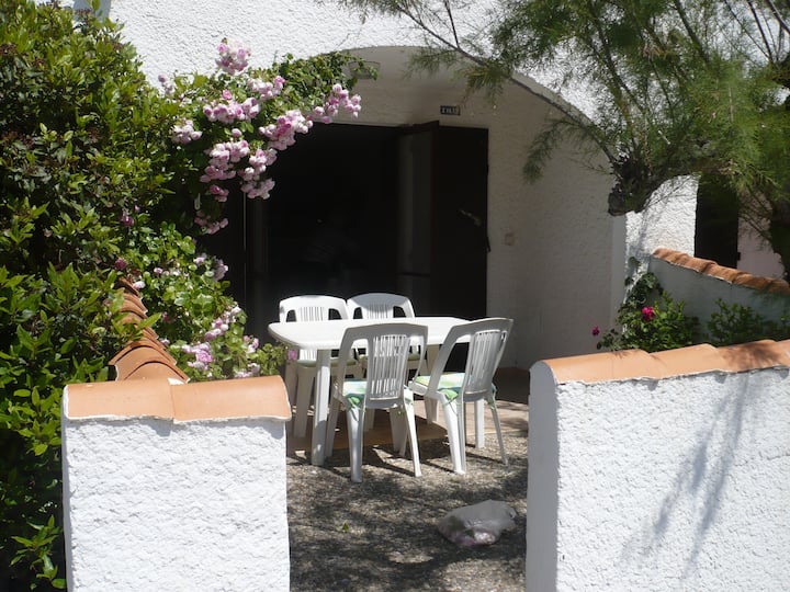 Studio Dans Résidence-de Charme "Les Avocettes" - Plage de Saintes-Maries-de-la-Mer