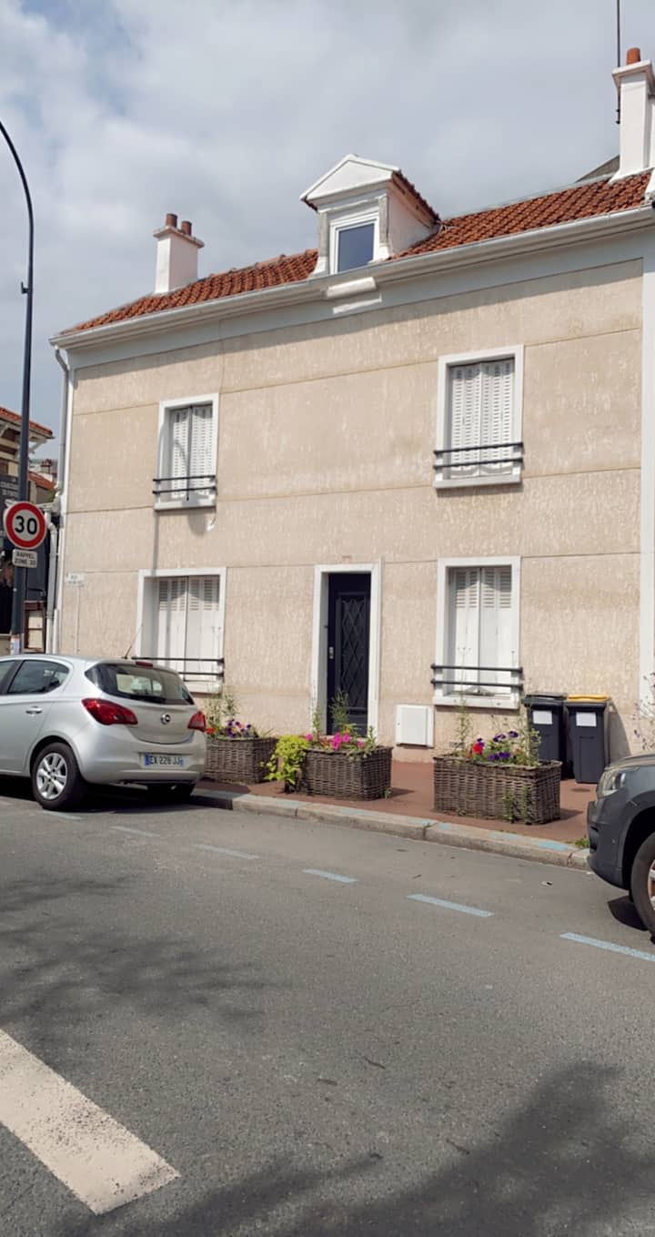 Charmante Maison Dans Le Village, 20 Mins De Paris - Villiers-sur-Marne