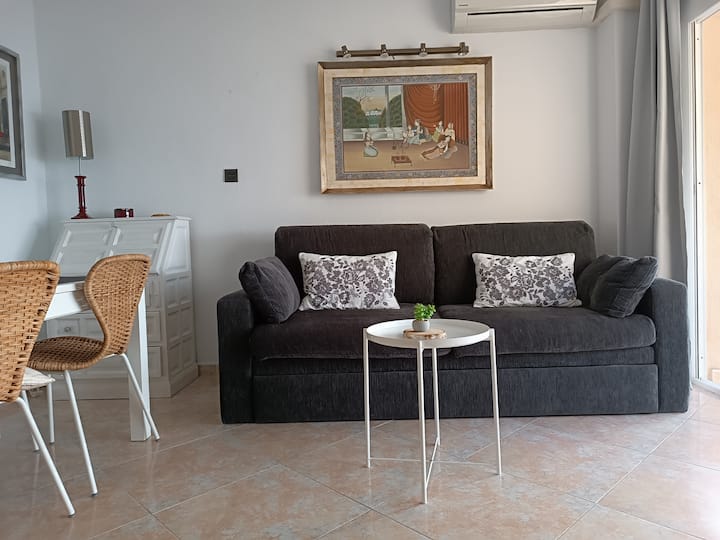 Lindo Apartamento Frente Al Mar - Almuñécar