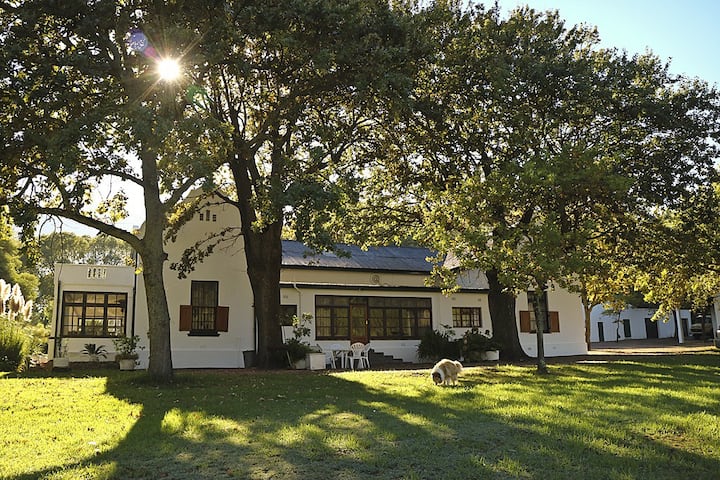 La Provence Cottages | Rosé Apartment - Franschhoek