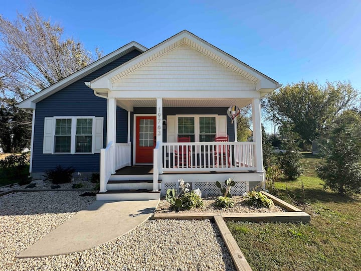 Cozy Cottage Close To Downtown Built In 2021 - Rehoboth Beach, DE