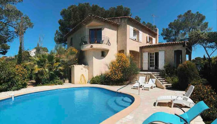 Magnifique Villa Provençale Avec Piscine - Agay