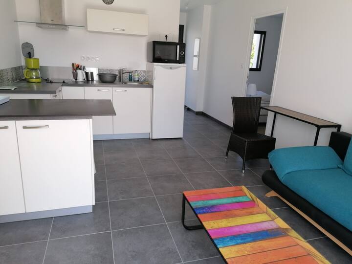 Gîte 2 Personnes
Logement Entier 35m
Larmor Baden - Larmor-Baden