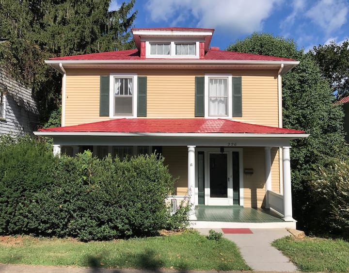 Thornrose Cottage - Staunton, VA