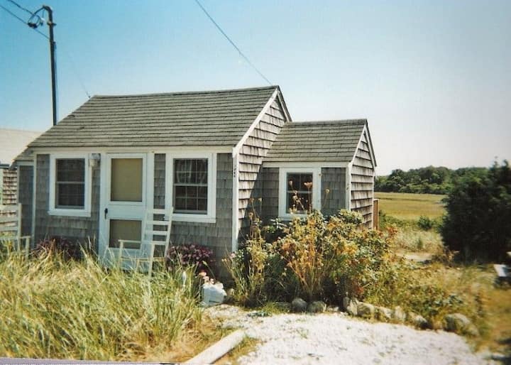 Beachland 12 -Charming East Sandwich Beach Cottage - Sandwich, MA