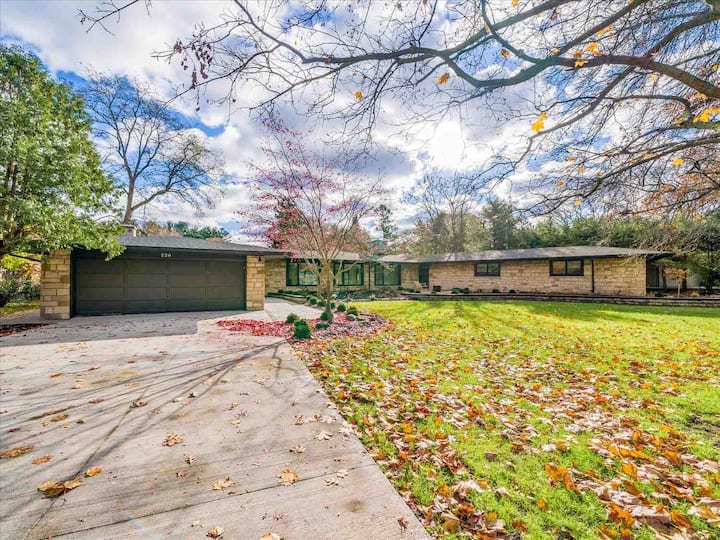 Remodeled-centrally Located - Brighton, NY