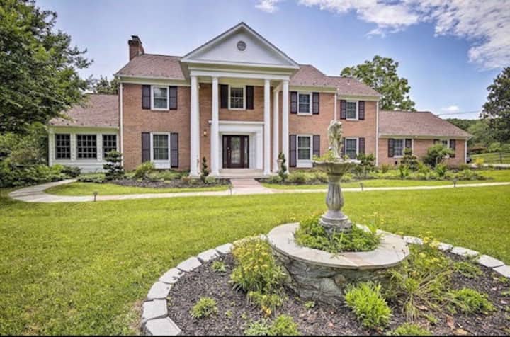 Summer In Dc- Lux Potomac Estate W/pool Near Dc - Rockville, MD