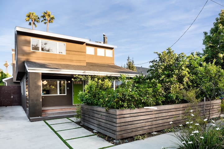 ✨ Large & Quiet 4bed/3bath In Central Venice Beach - Santa Monica, CA