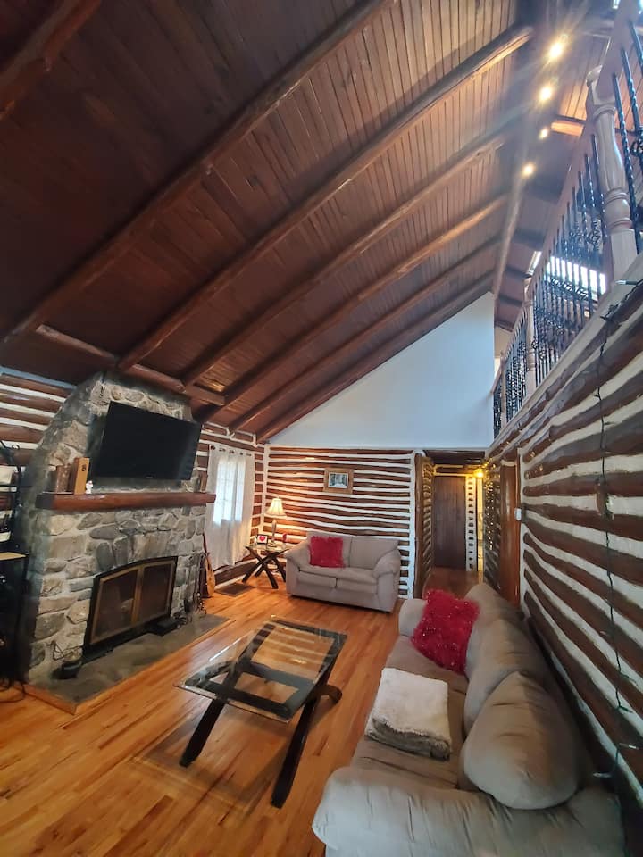 Cute Cabin Room - Lincoln Park, NJ