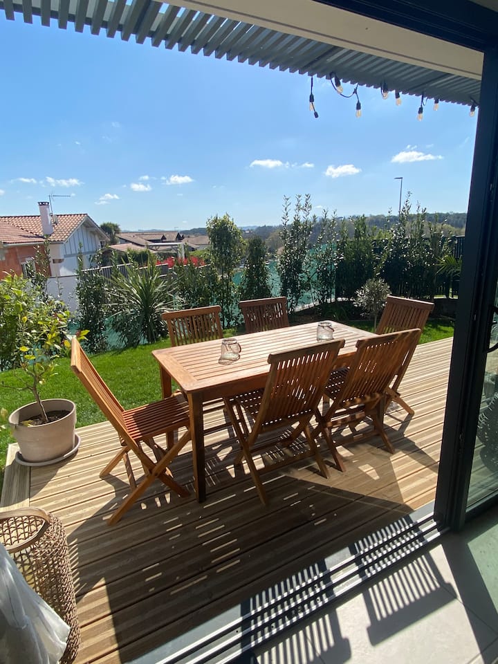 Villa Familiale Récente,
Tout Confort - Bayonne