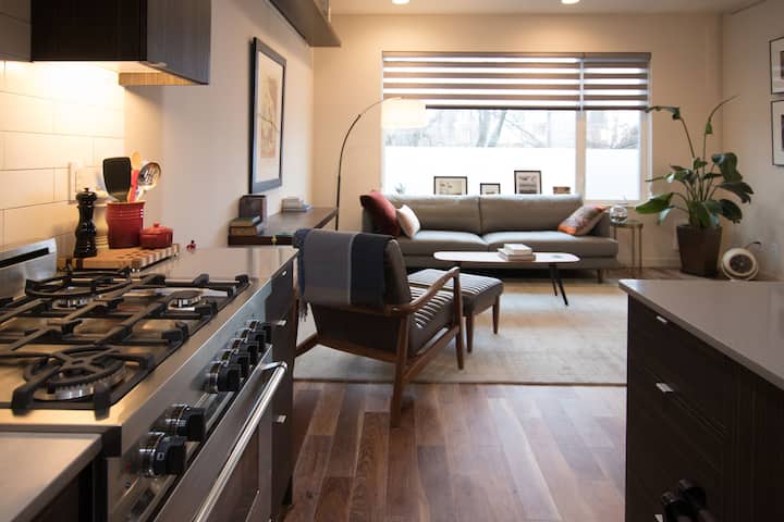 Modern West Seattle Townhome - Seattle