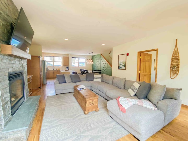 5 Bedroom Townhouse- Incredible Views! - Frisco, CO