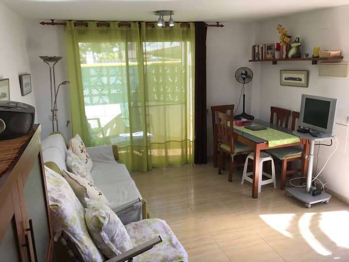 Apartamento En 1 Línea En Dosel.excelente Playa. - El Perelló