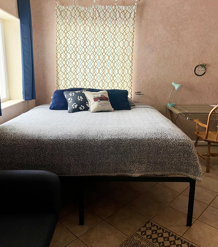 #1 Beautiful Suite, Private Jacuzzi Tub &Breakfast - Leadville, CO