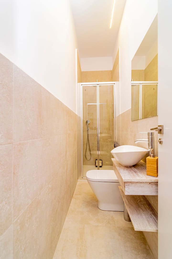 Fenomenal Dúplex 3 Habitaciones Barrio La Latina - Madrid