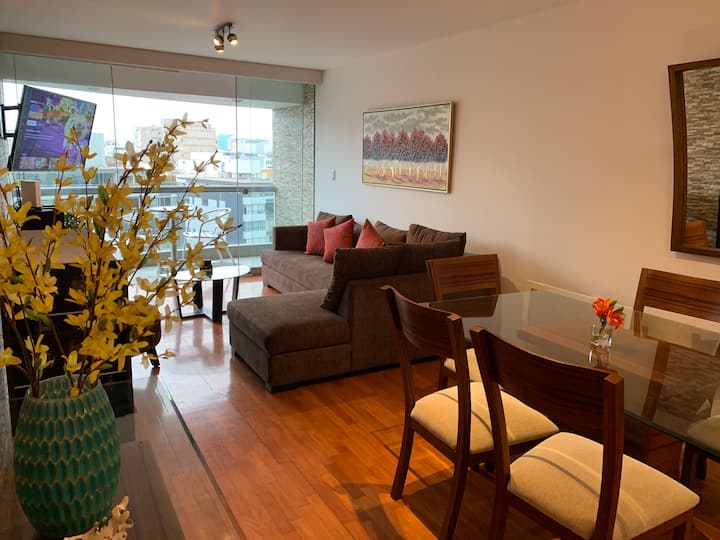 Charming Keyless Condo At The Malecón /Ocean View! - Perú