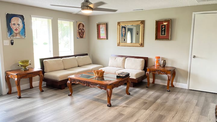 Beautiful House With 2 Bedrooms And 2 Bathrooms - Port Charlotte, FL