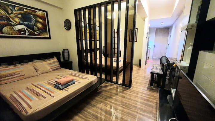 Pico De Loro Beach Pinoy Glam Condo For 6 - Nasugbu