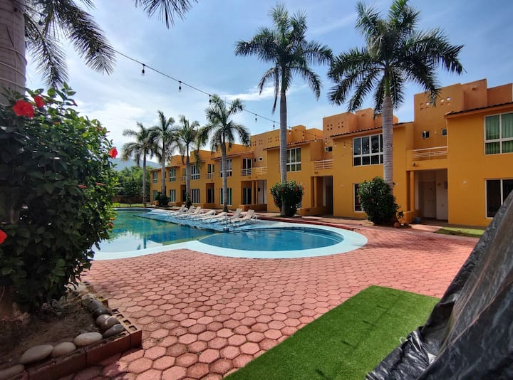 Villas 10 Hasta 50 Personas - 이스따빠