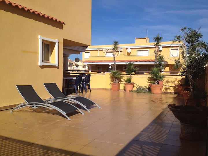 Precioso áTico 150m De La Playa. Gran Terraza. - Dénia