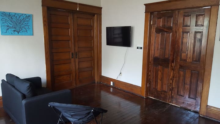 Brick 3: Private Bedroom, Shared Bathroom - Fort Wayne, IN