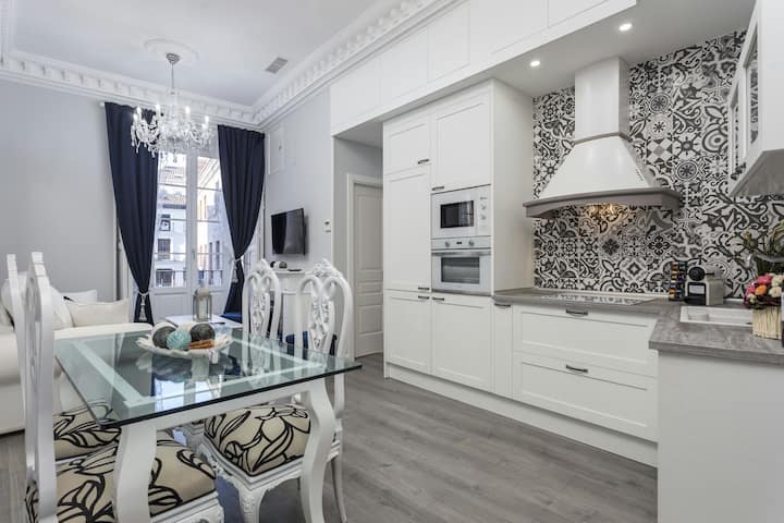 New Center Puerta Del Sol. - Madrid