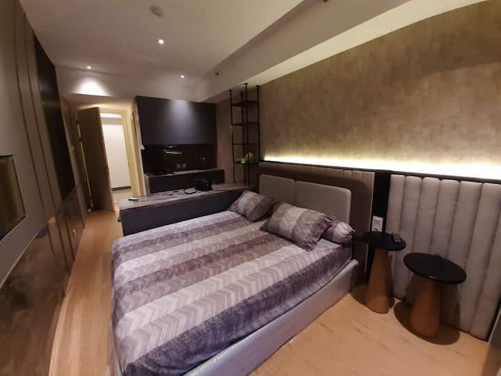 Benson Lux Studio B Pakuwon Mall Wi-fi Hotwater Tv - Surabaya