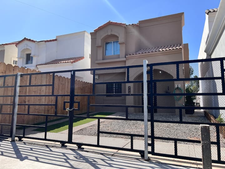 “Factura” Con Acceso A Vialidades Principales - Mexicali