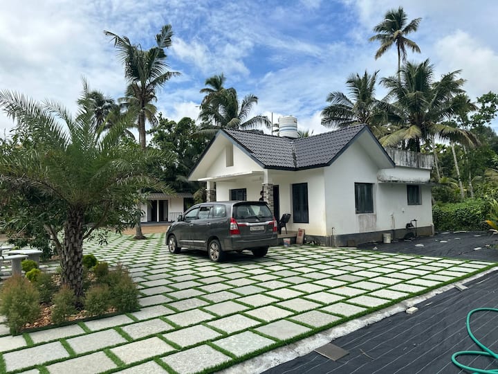 Puzhayorem Farm House - Kerala