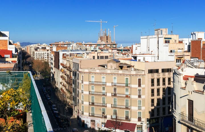 Barcelona's Vibrant Neigborhoods: Eixample&gracia - Barcelona
