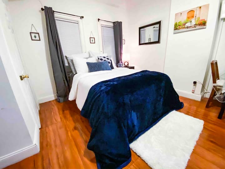 The Coziest Cove In Queens | Home Away From Home! - Long Island, NY