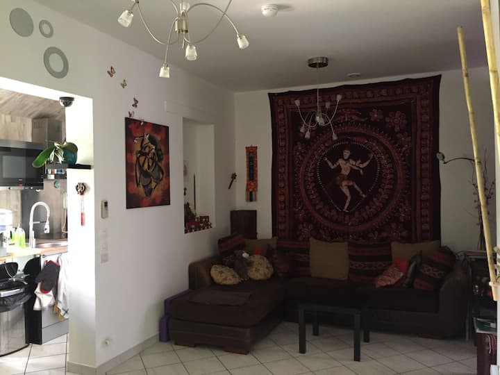 Maison Au Calme Avec Terrasse Chambre Climatisée. - Toulon