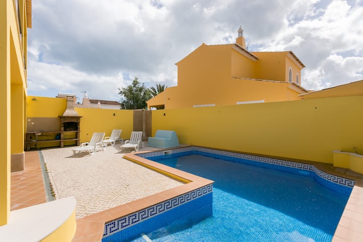 Amazing New Beach House-4 Rooms/swimming Pool/ac - Algarve