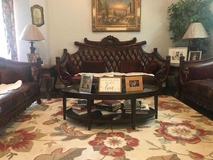 Pet Friendly Grapevine Bed & Bfast Near Airport! - Grapevine, TX