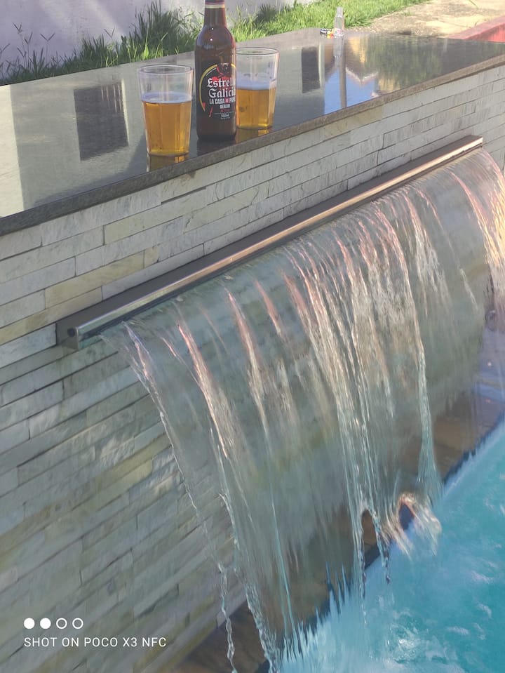 Casa De Campo Inteira Com Piscina Climatizada - Bragança Paulista