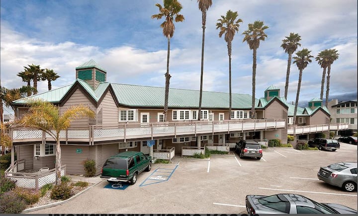 Cozy One Bdrm Condo Walking Distant To Pismo Beach - Pismo Beach, CA